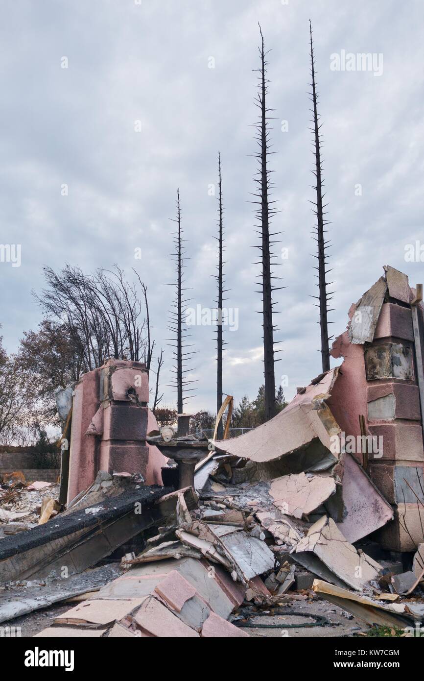 Damage from tubbs wildfire hi-res stock photography and images - Alamy