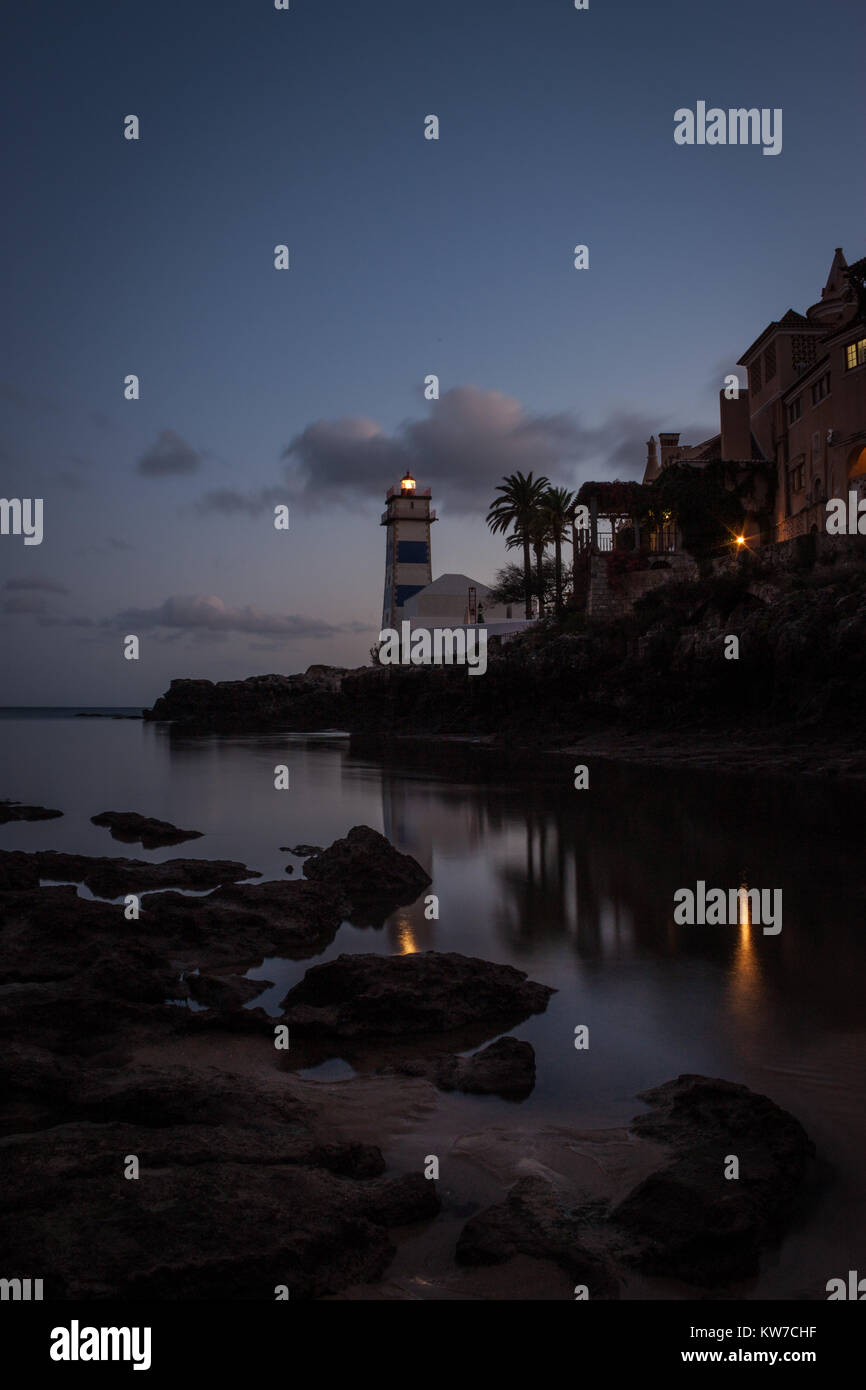 Beautiful sunset cascais portugal hi-res stock photography and images ...