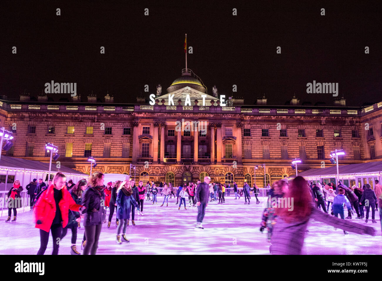 Skate on the strand hi-res stock photography and images - Alamy