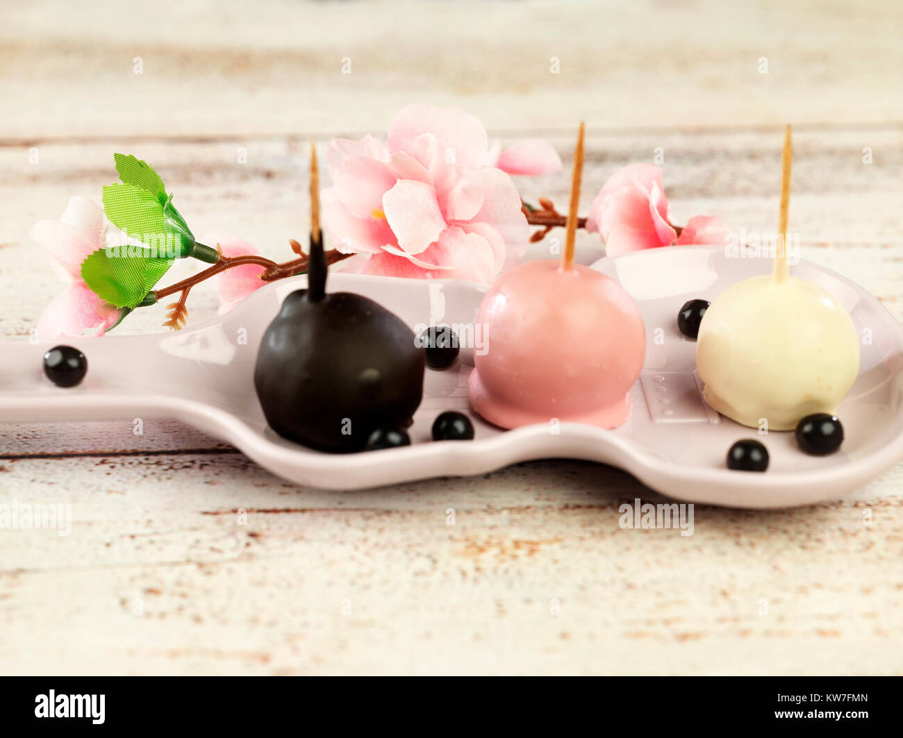 Sweet chocolate dessert ball hi-res stock photography and images - Alamy