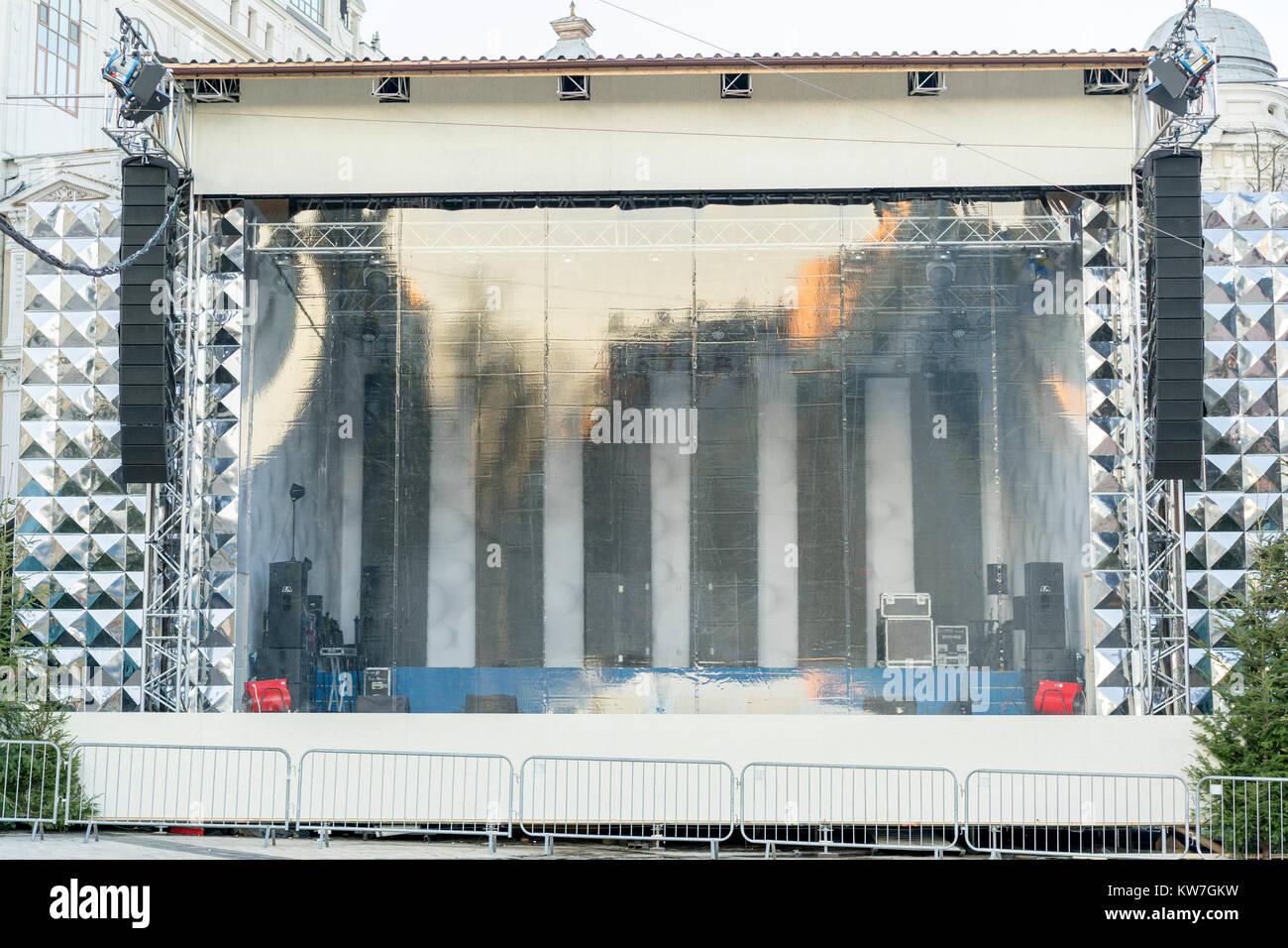 Concertarea hi-res stock photography and images - Alamy