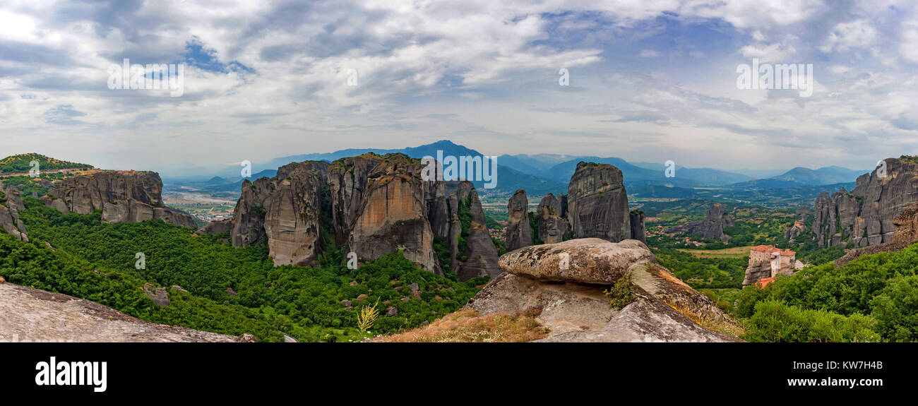 Scenic panoramic view to Meteora monasteries Stock Photo - Alamy
