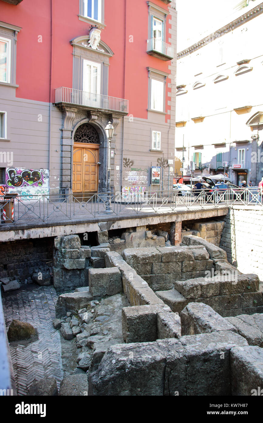 Piazza bellini naples hi-res stock photography and images - Alamy