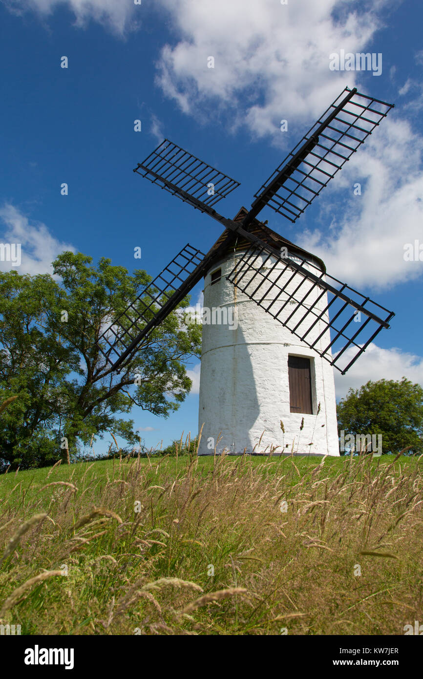 One windmill hi-res stock photography and images - Alamy