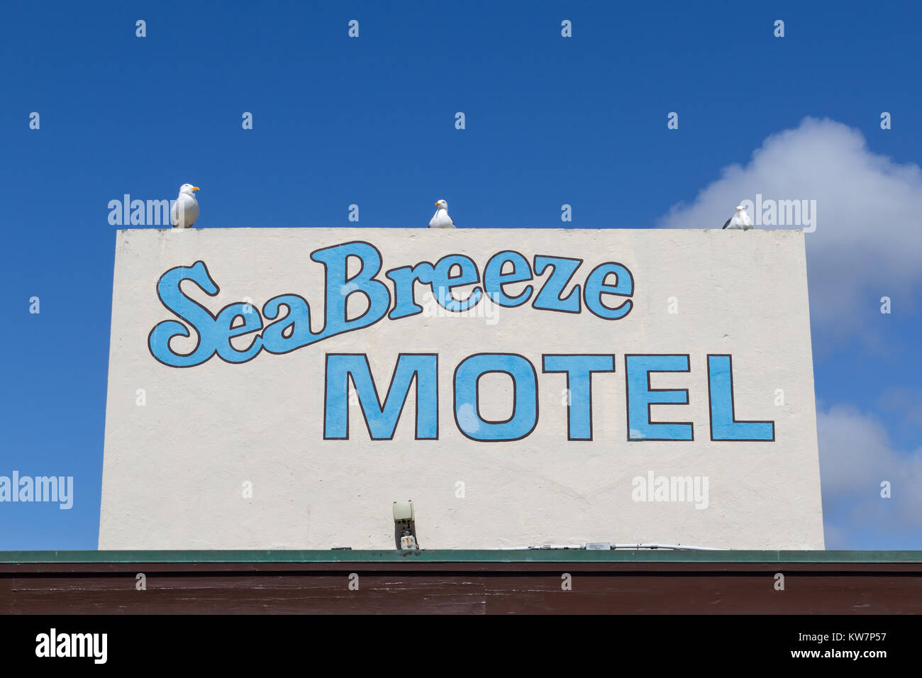Sea Breeze Motel sign, Pacifica, California Stock Photo - Alamy