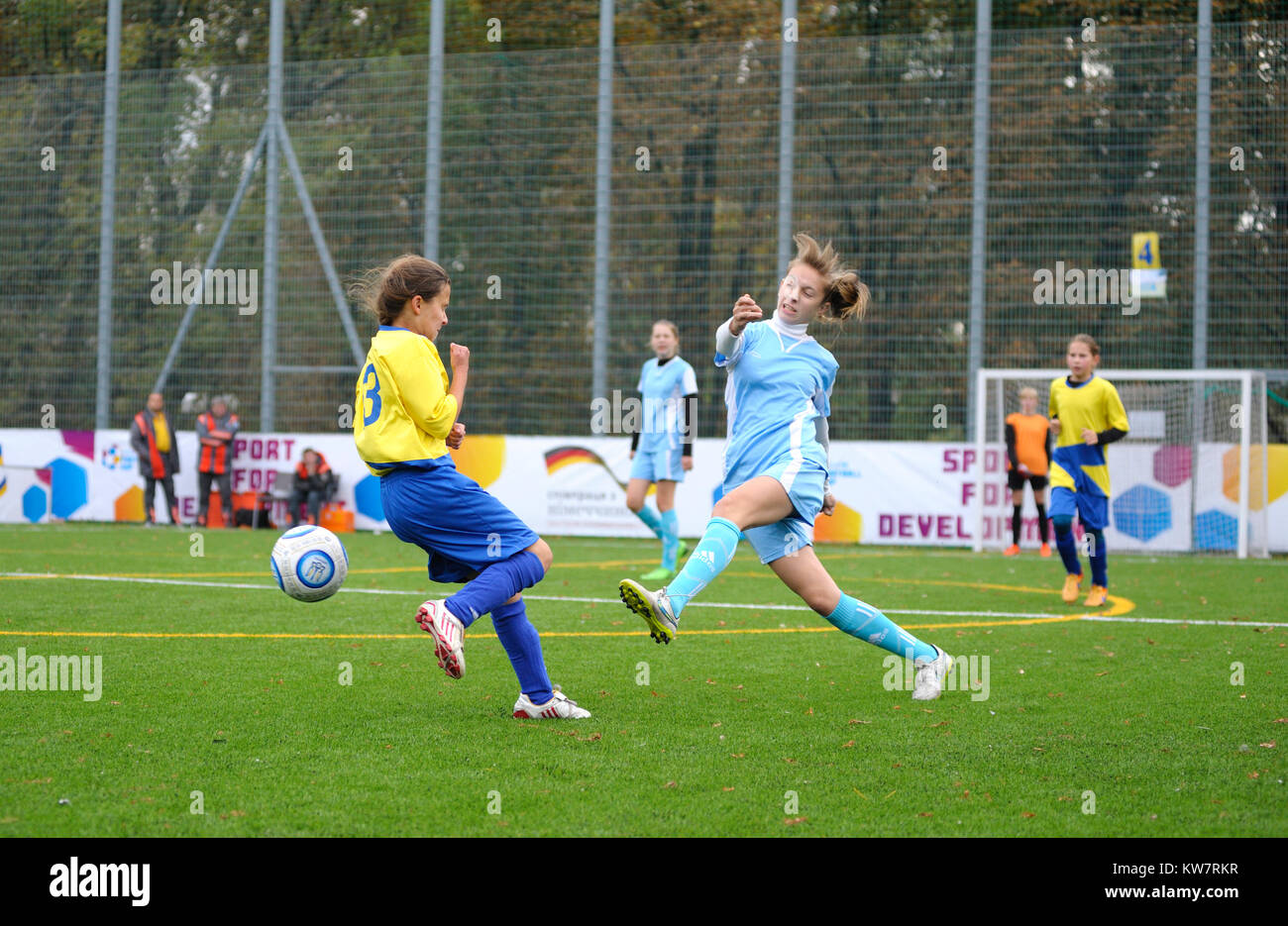 Match girls striking hi-res stock photography and images - Alamy