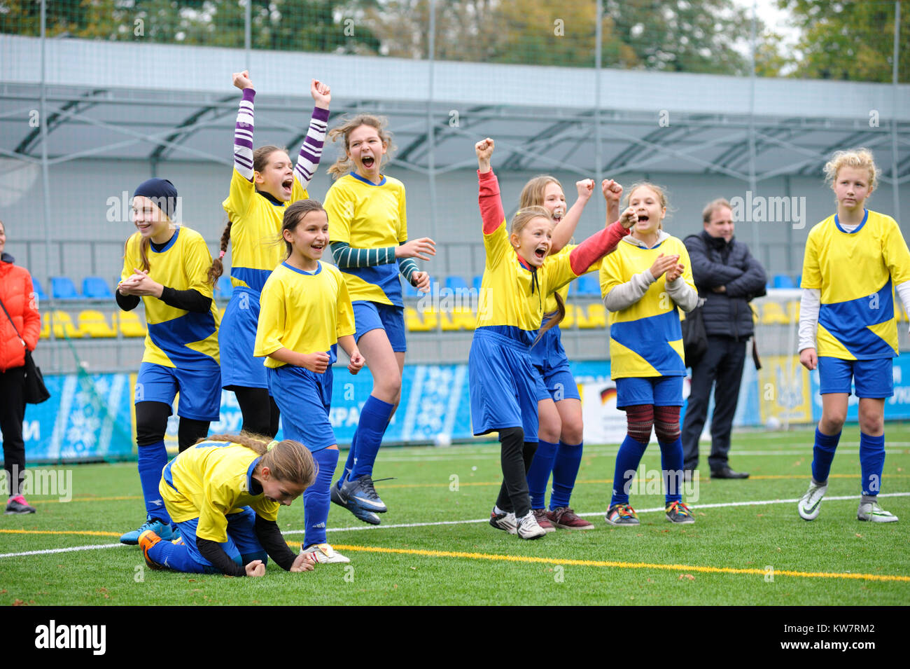 Girls football team claims victory. Football Girls Ukraine Cup «EmPower ...