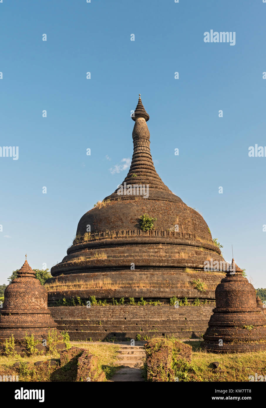 Yadanabon hi-res stock photography and images - Alamy