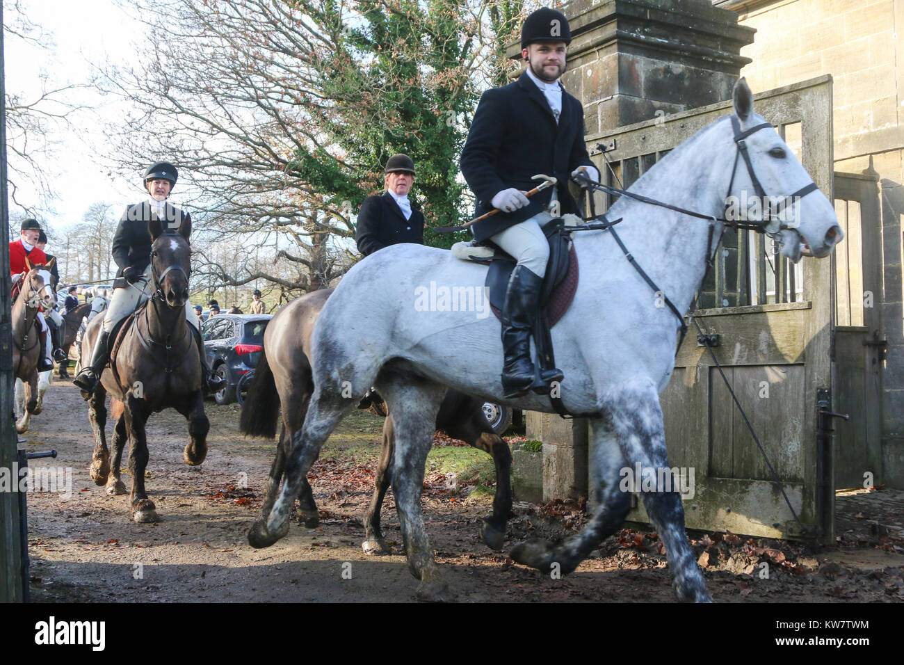 Petworth drag hunting hi-res stock photography and images - Alamy