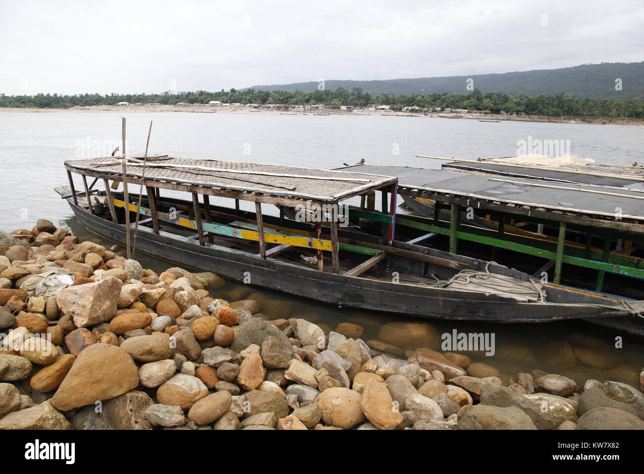 Bengali Boat High Resolution Stock Photography and Images - Alamy