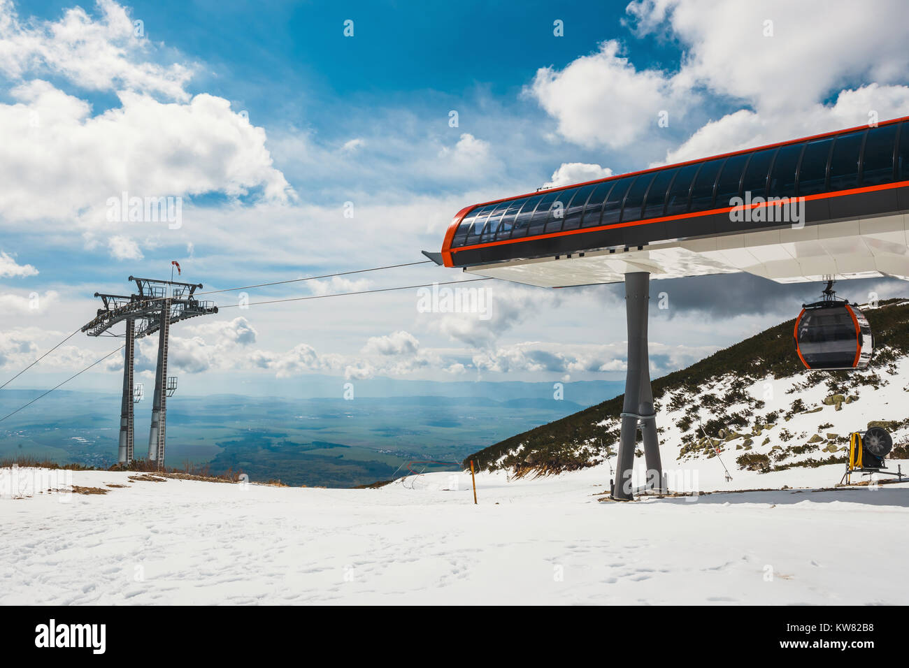 Tatranská lomnica skiing hi-res stock photography and images - Alamy
