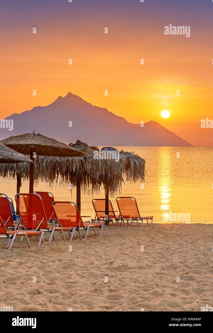 Greece sunrise hi-res stock photography and images - Alamy