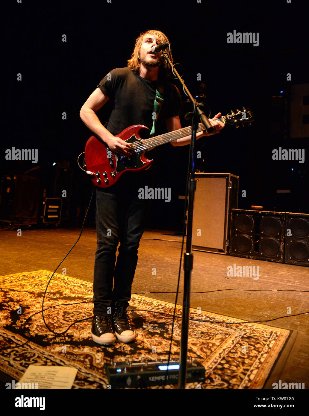 Robert downey jr indio downey 2016 hi-res stock photography and images ...