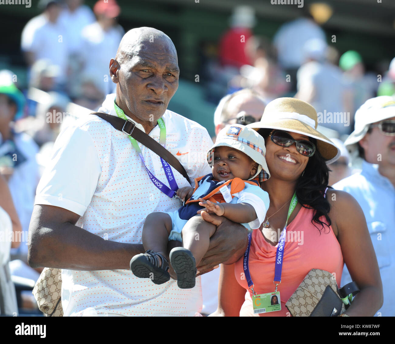 NEW YORK, NY - JUNE 12: Lakeisha Williams, Richard Williams, Dylan ...