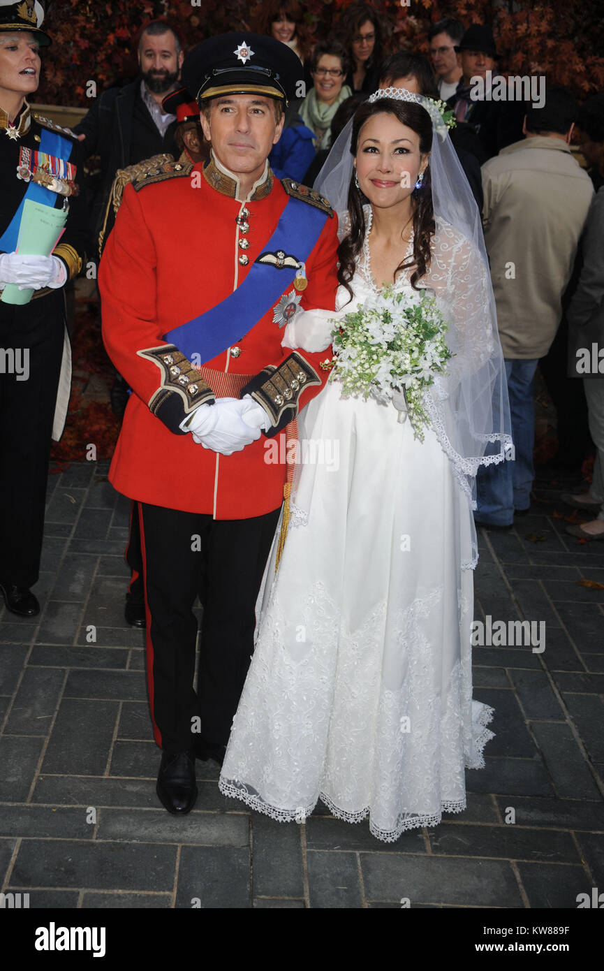 NEW YORK, NY - OCTOBER 31: Matt Lauer Ann Curry on the set of NBC's ...