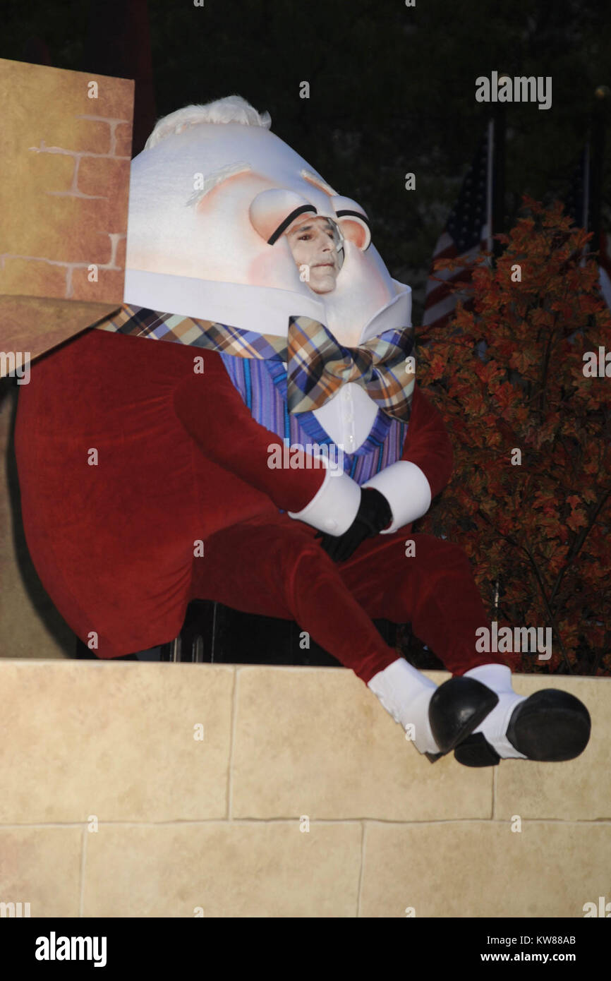 NEW YORK - OCTOBER 31: Matt Lauer celebrates Halloween on NBC's 'Today ...