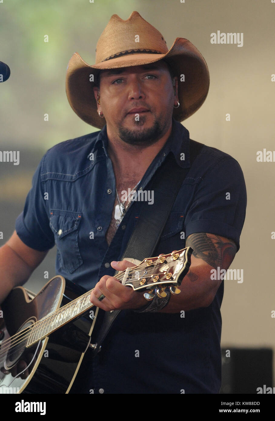 NEW YORK, NY - JULY 31: Jason Aldean performs on NBC's 'Today' at ...