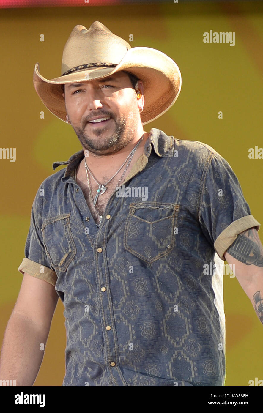 NEW YORK, NY - AUGUST 26: Country music singer Jason Aldean performs on ...