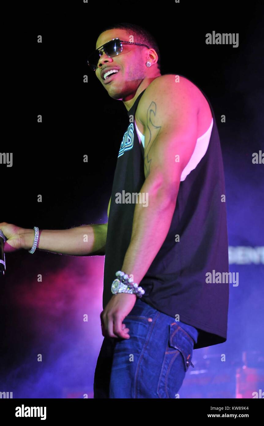 MIAMI - APRIL 10: Nelly performs at Sun Life Stadium after the Florida ...