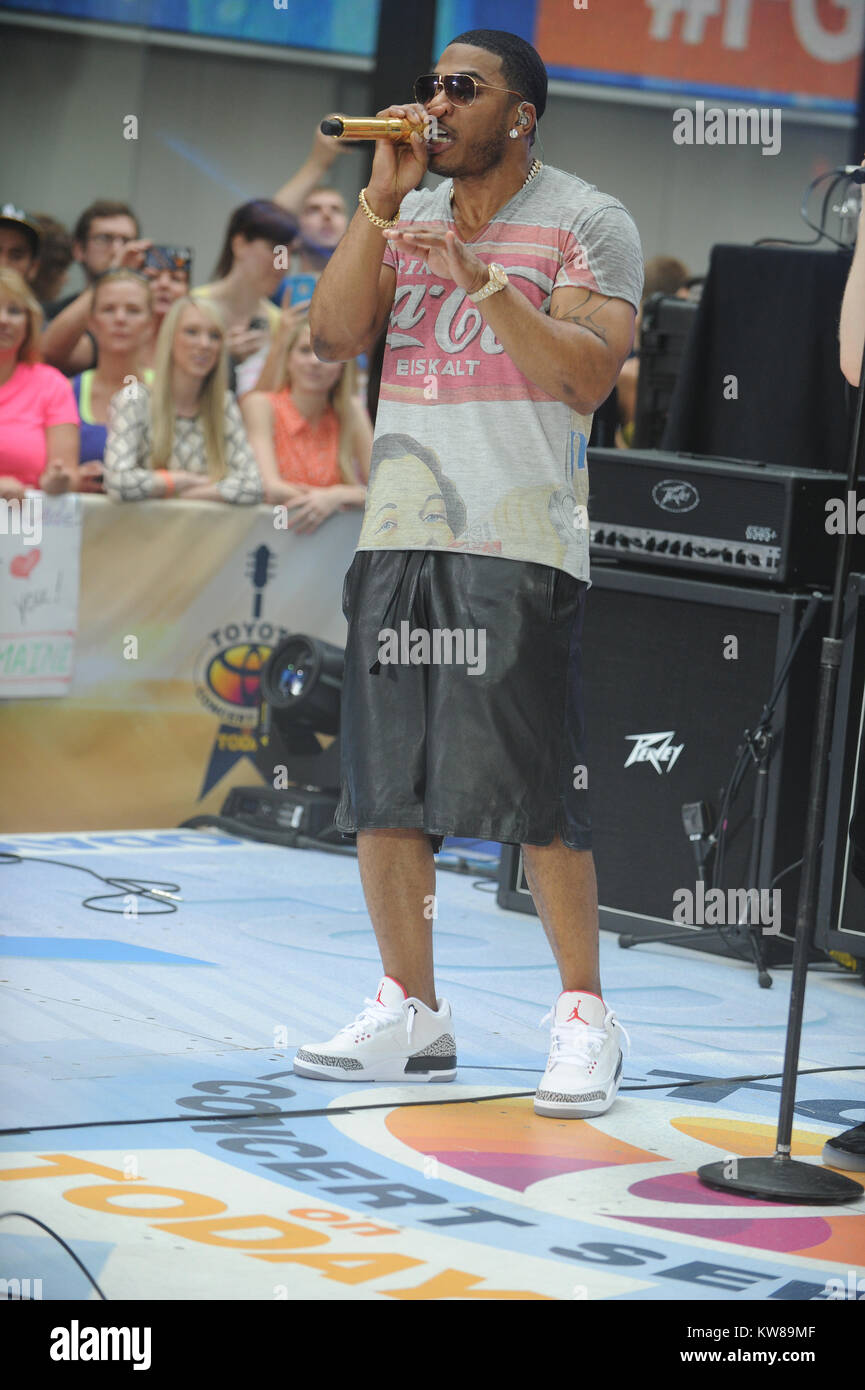 NEW YORK, NY - SEPTEMBER 02: Nelly performs on NBC's 'Today' Labor Day ...