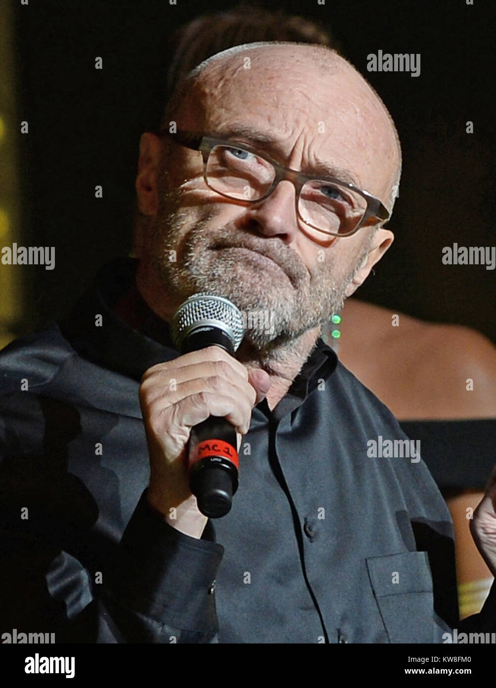 Phil collins funny face hi-res stock photography and images - Alamy