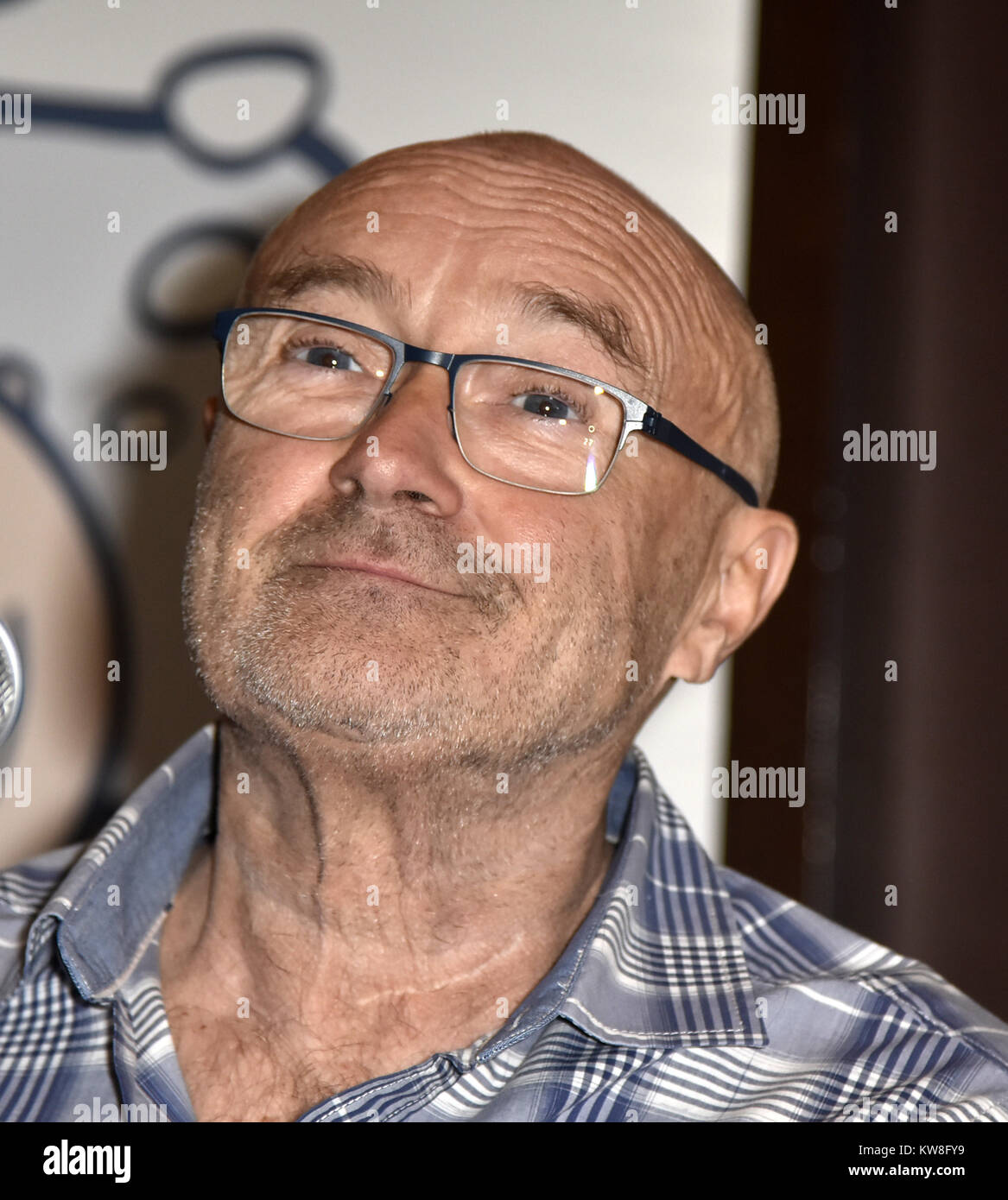 MIAMI BEACH, FL - FEBRUARY 26: Phil Collins and ex-wife Orianne Cevey ...