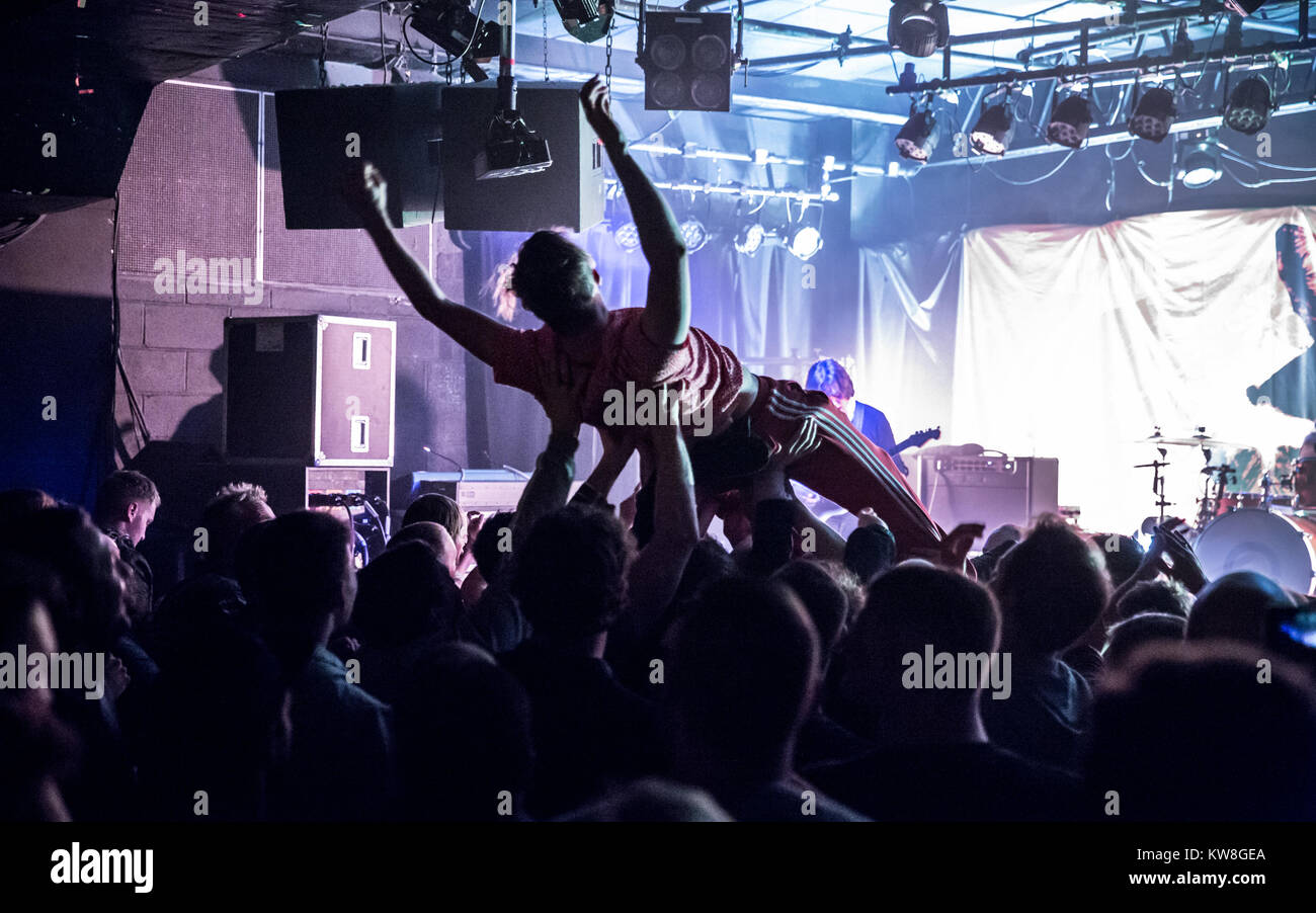 The Twang performing on the opening night of their 2017 tour in ...