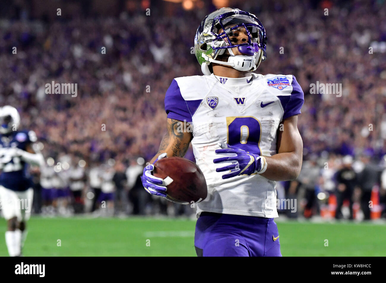 Glendale, AZ, USA. 30th Dec, 2017. Washington Huskies running back ...