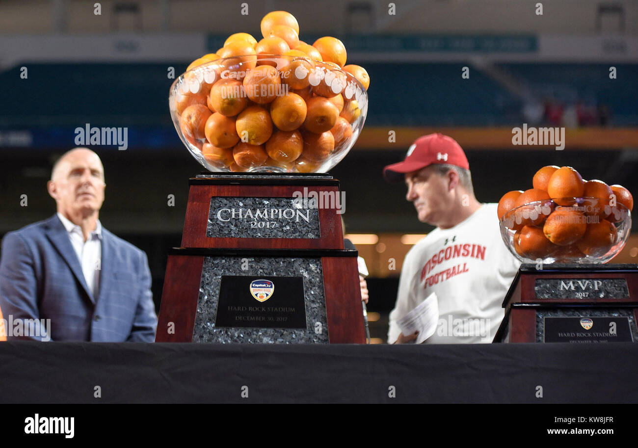 Orange Bowl Trophy High Resolution Stock Photography and Images - Alamy