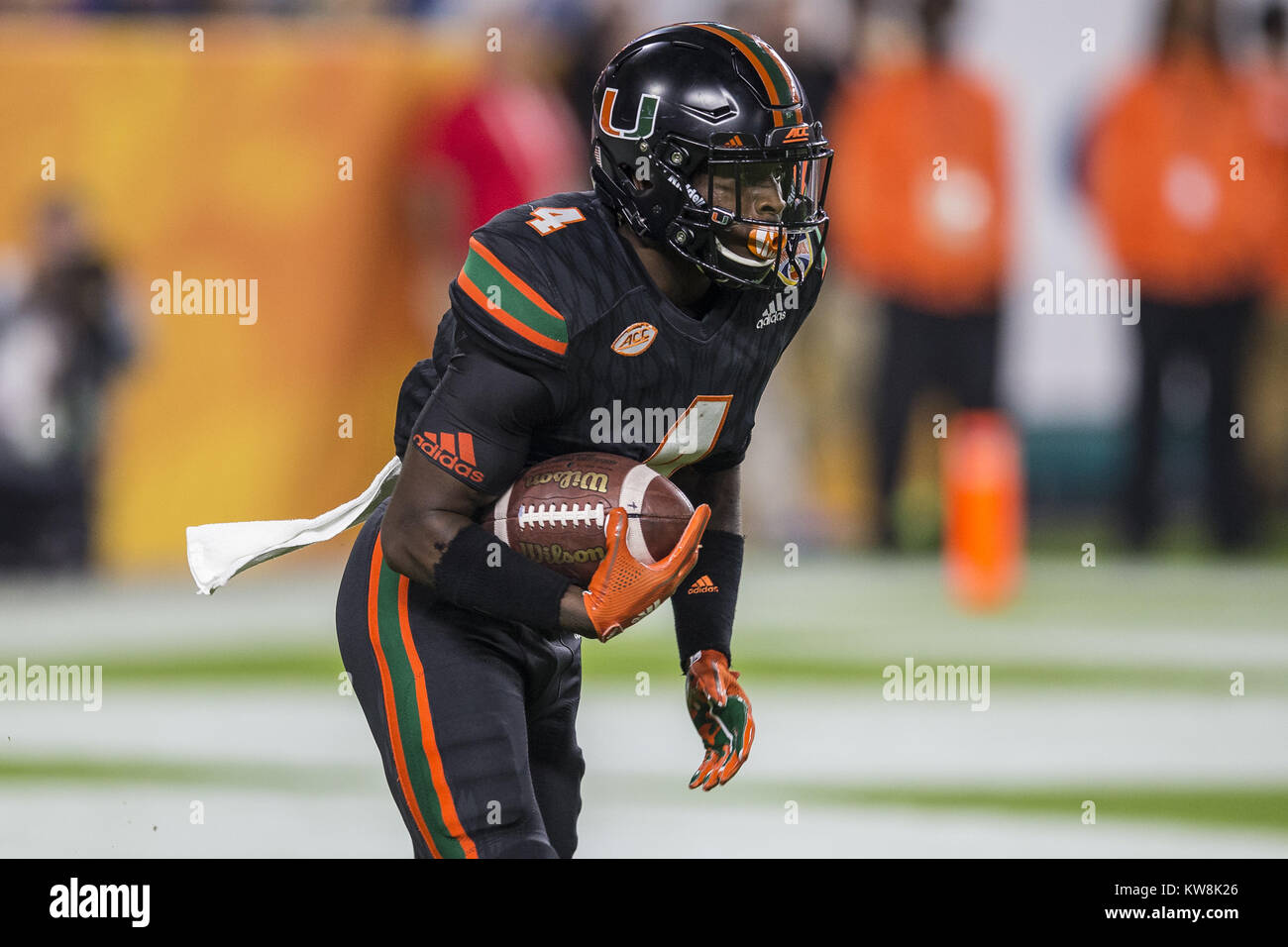 Jeff thomas miami hi-res stock photography and images - Alamy