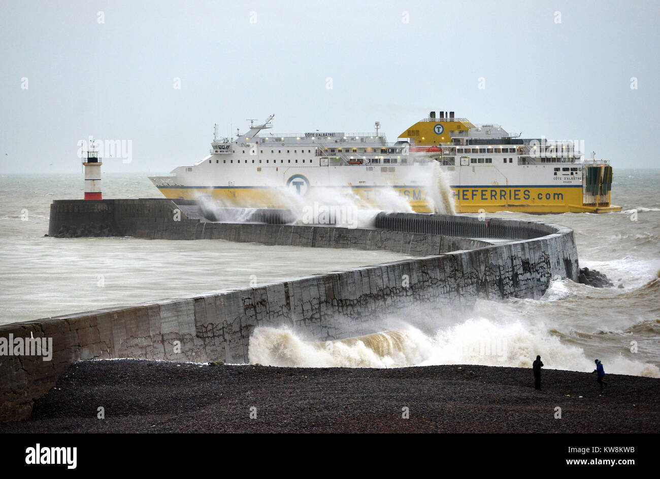Cross channel ferry hi-res stock photography and images - Alamy