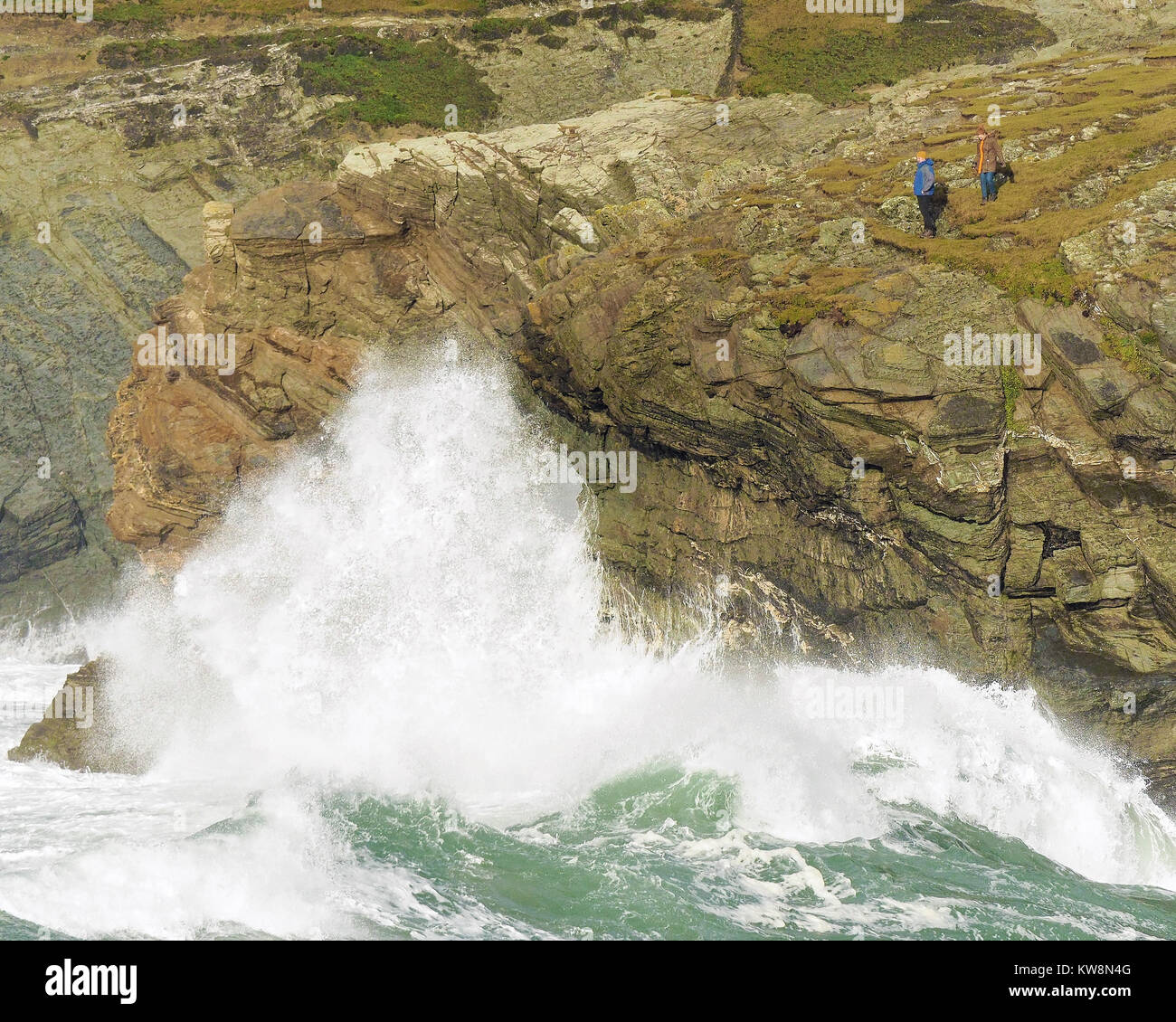 Newquay, UK. 31st Dec, 2017. Storm Dylan fearless wave watchers at ...
