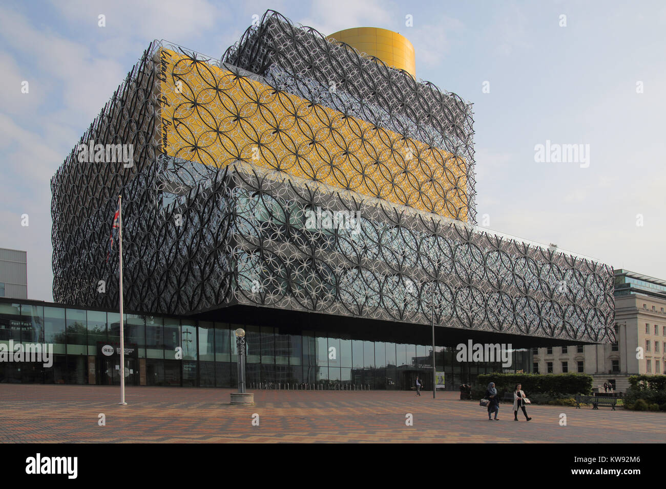 the new birmingham city library birmingham england Stock Photo - Alamy