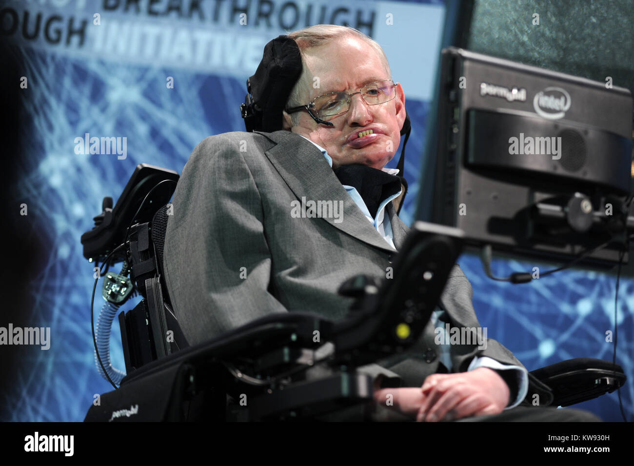 NEW YORK, NEW YORK - APRIL 12: Cosmologist Stephen Hawking attends the ...