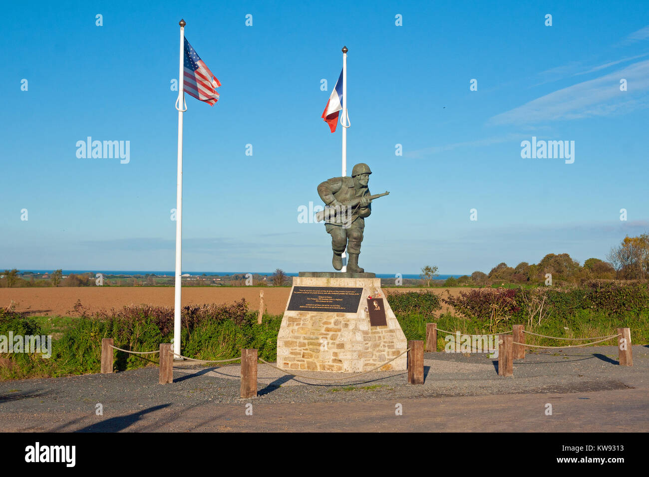 Statue of Captain Richard Winters, of Band of Brothers TV series fame ...