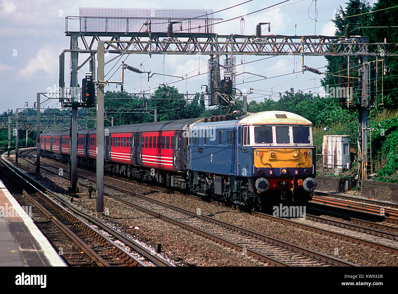 Transport trains train railway track electric virgin virgin trains hi ...
