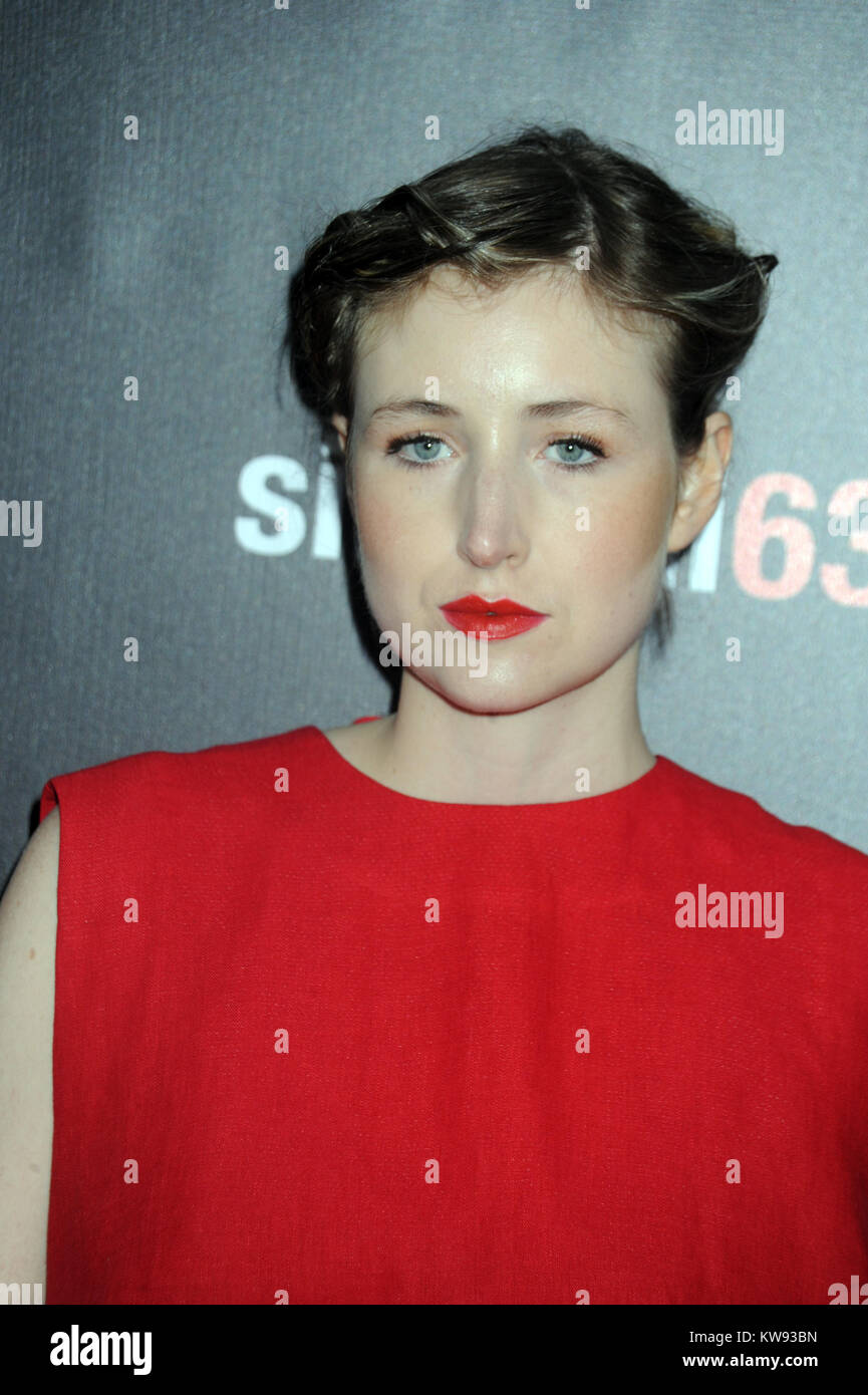 NEW YORK, NY - MARCH 30: Kate Lyn Sheil attends 'The Girlfriend ...