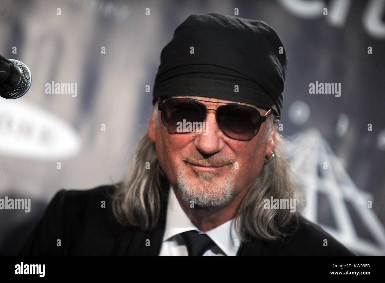 31st annual rock hall of fame induction ceremony hi-res stock ...