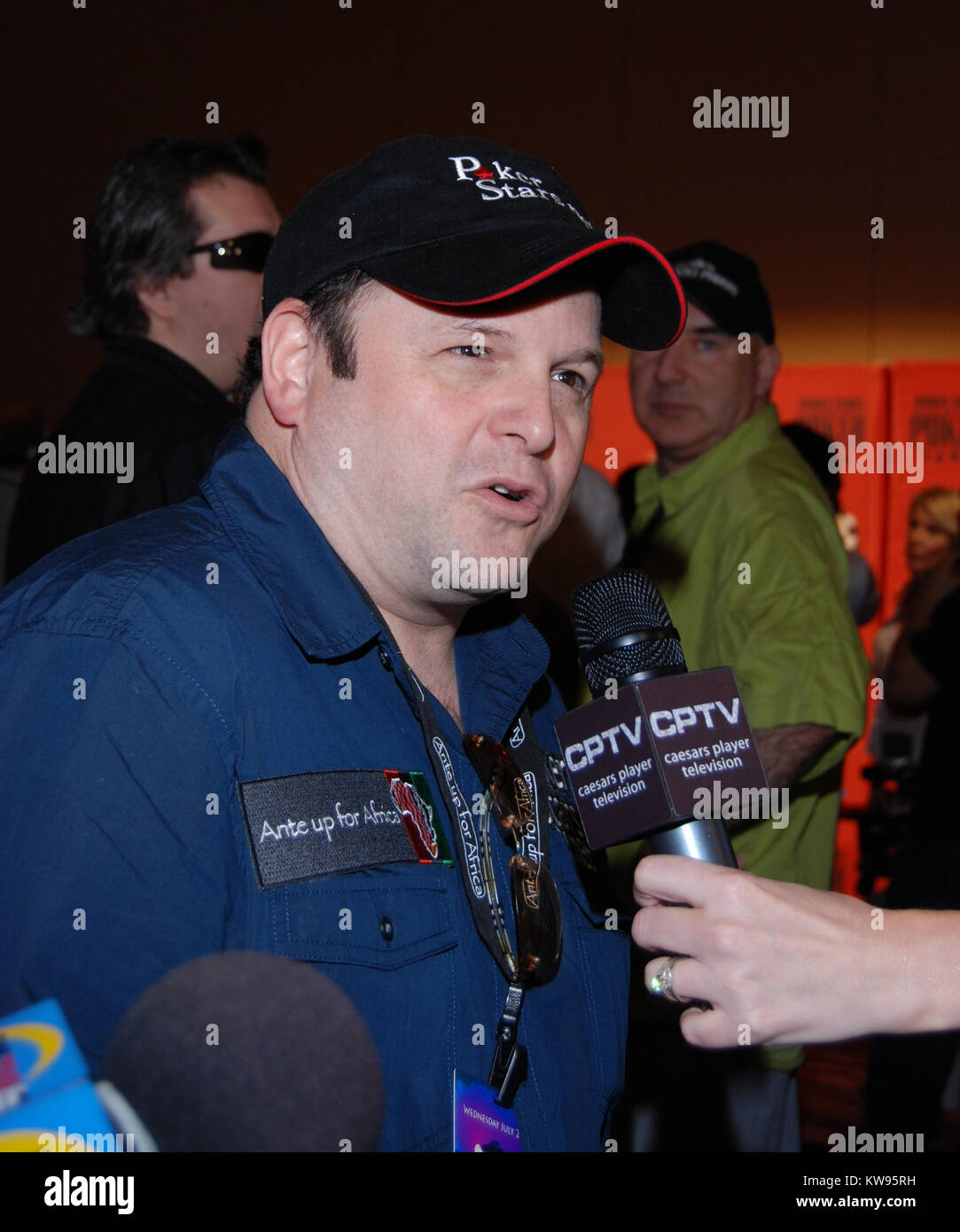 LAS VEGAS - JULY 5: Jason Alexander gets ready to compete in the Ante ...