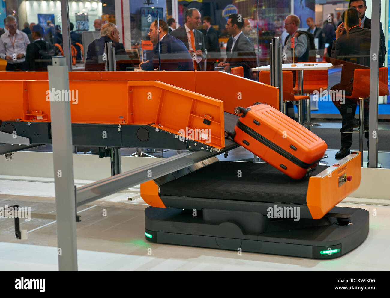 Exhibition Munich, October 10, 2017 Luggage robot and X-Ray screening ...