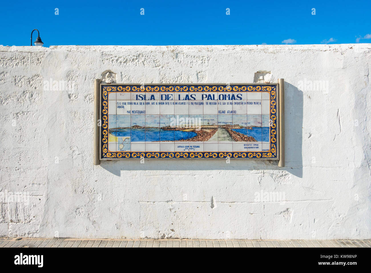 Tiles signage hi-res stock photography and images - Alamy