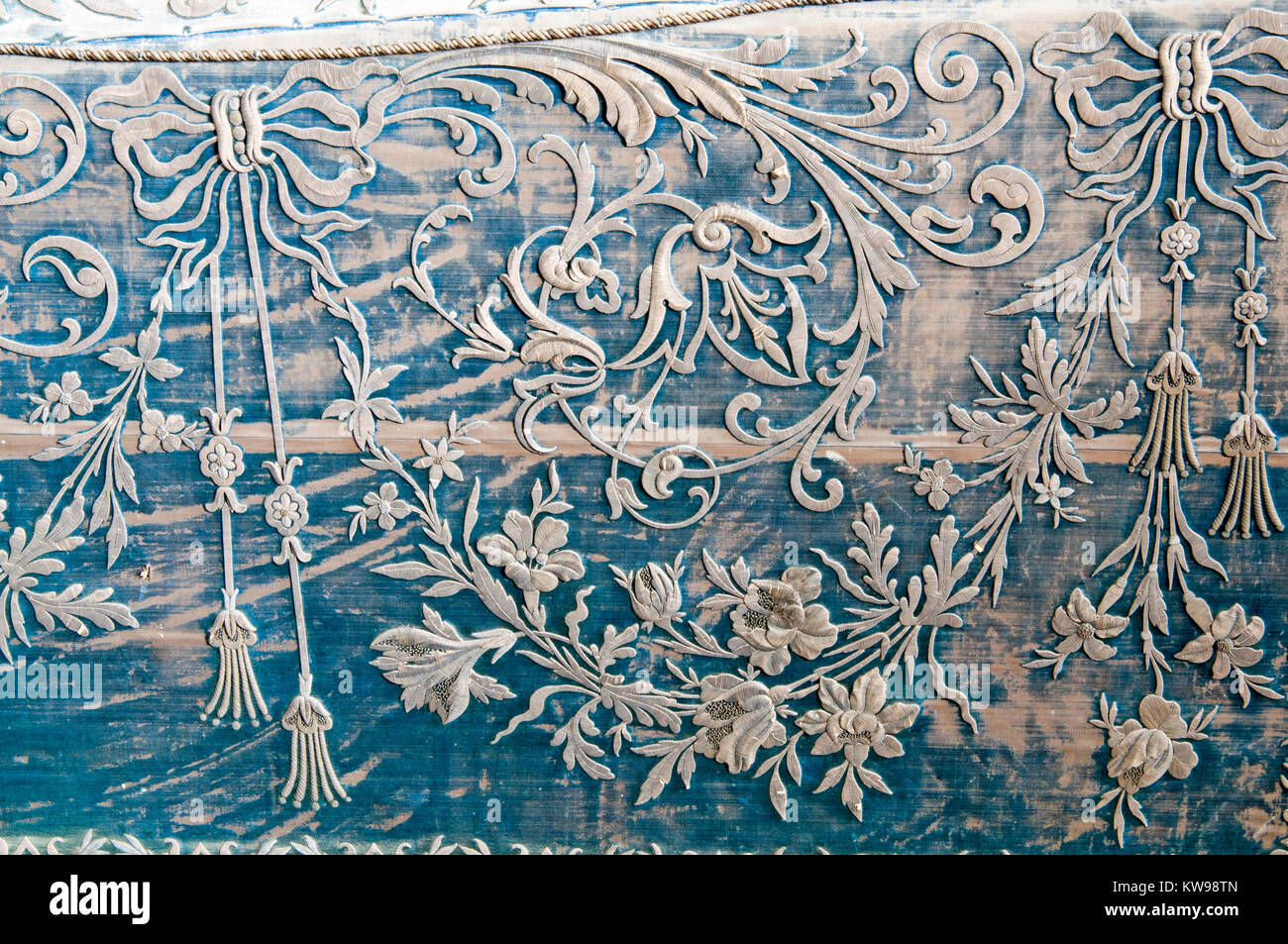 Mausoleum of sultan mahmud ii hi-res stock photography and images - Alamy