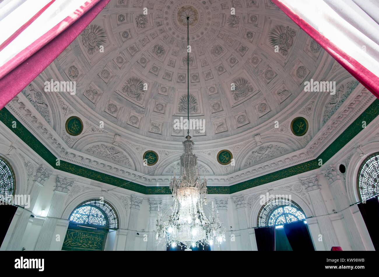 Mausoleum of sultan mahmud ii hi-res stock photography and images - Alamy