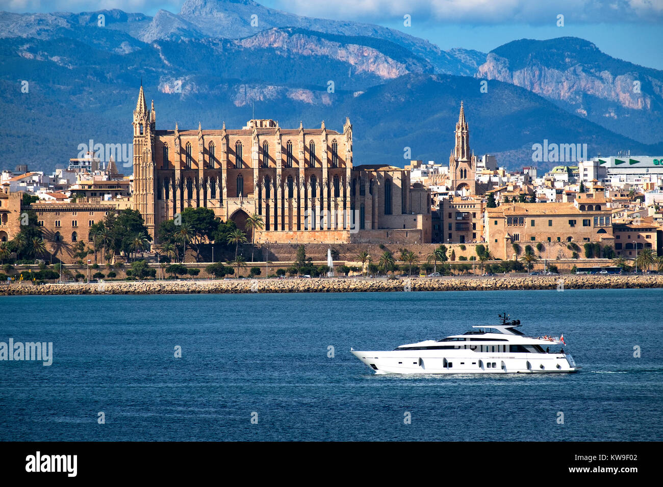 cathedral santa maria palma majorca spain Stock Photo - Alamy
