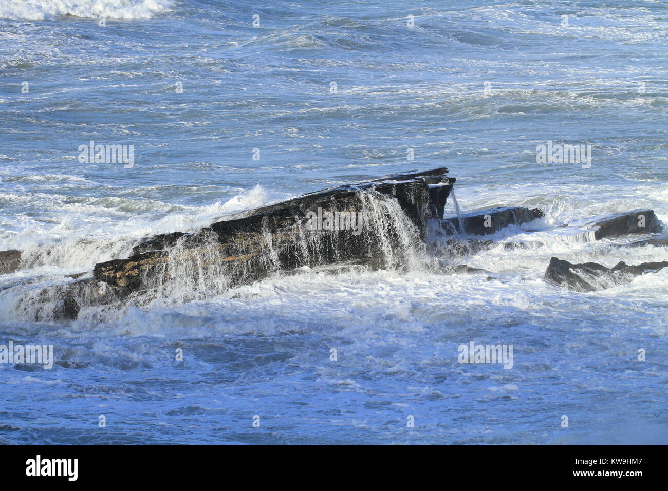 Rough seas at Trebarwith Strand, North Cornwall, Rngland, UK Stock ...