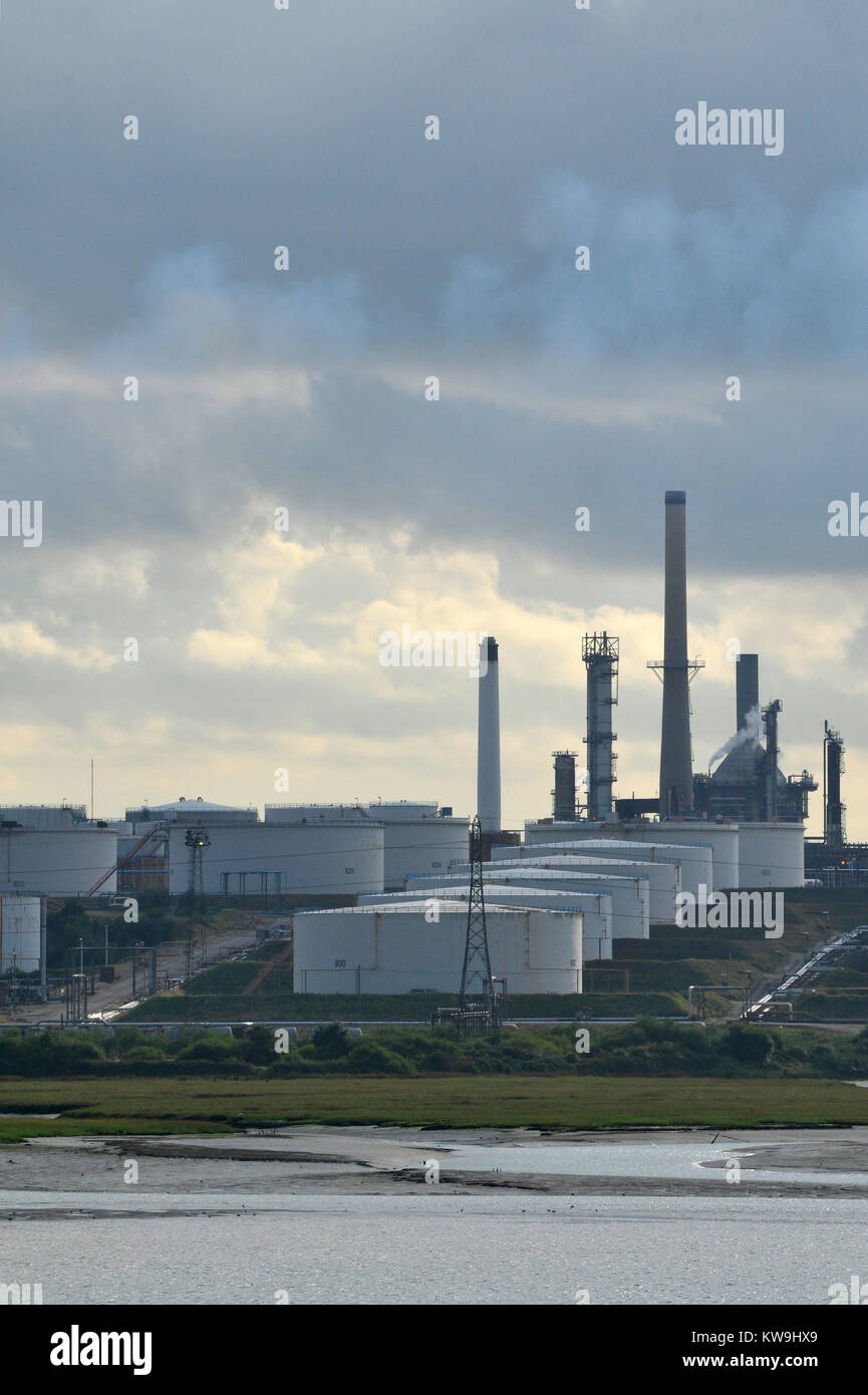 the oil and gas esso or exon mobil oil refinery processing plant at ...
