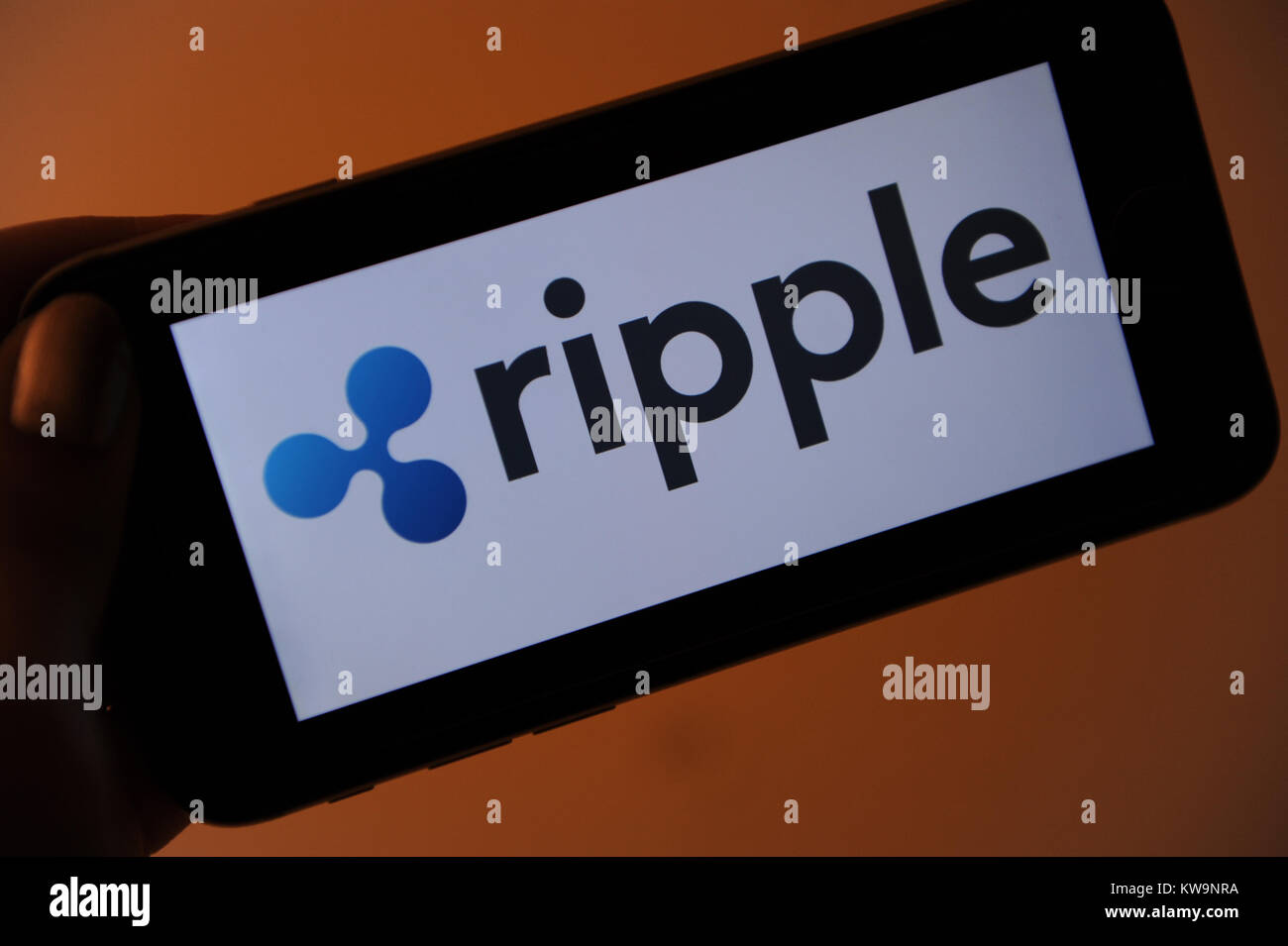 Ripple illustration hi-res stock photography and images - Alamy