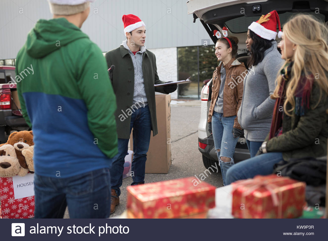 Santa meeting people hi-res stock photography and images - Alamy