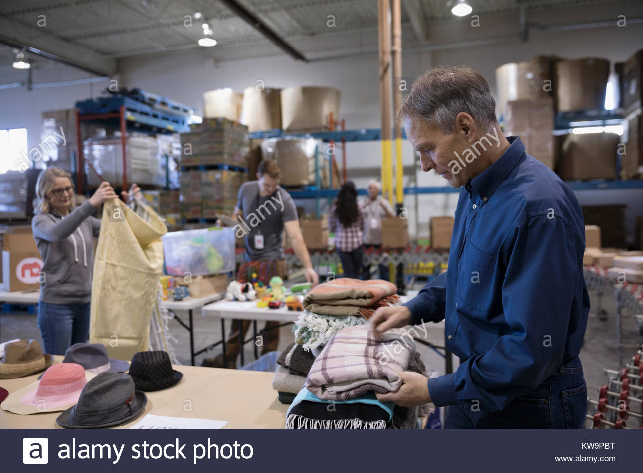 Looking down the drive hi-res stock photography and images - Alamy
