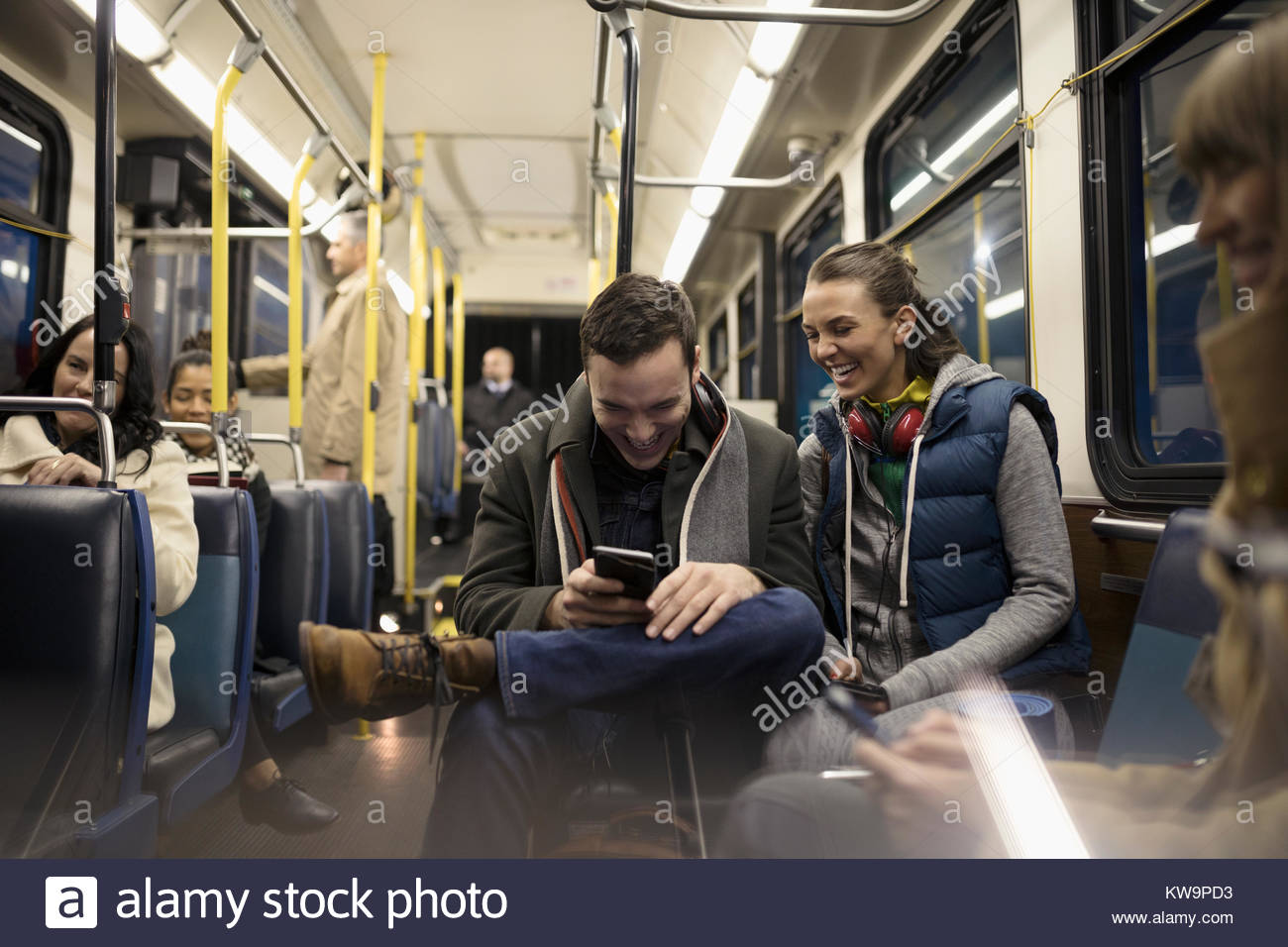 Couple smile bus hi-res stock photography and images - Alamy